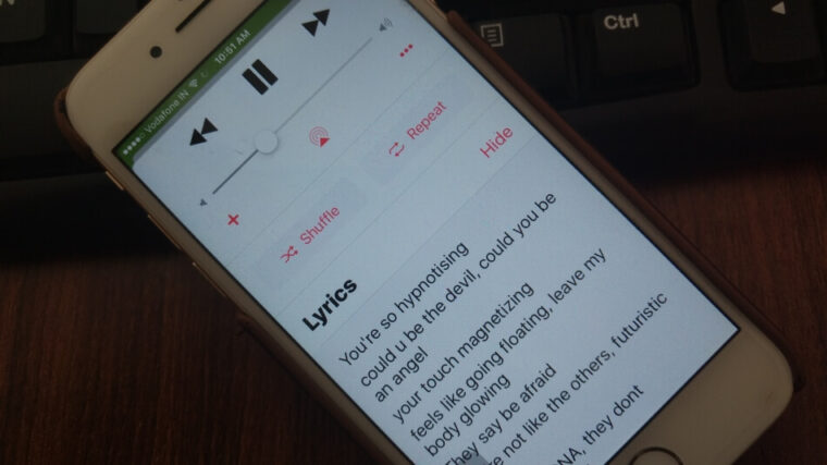 How to Read/View lyrics on Apple Music on iPhone, iPad & iPod and Mac